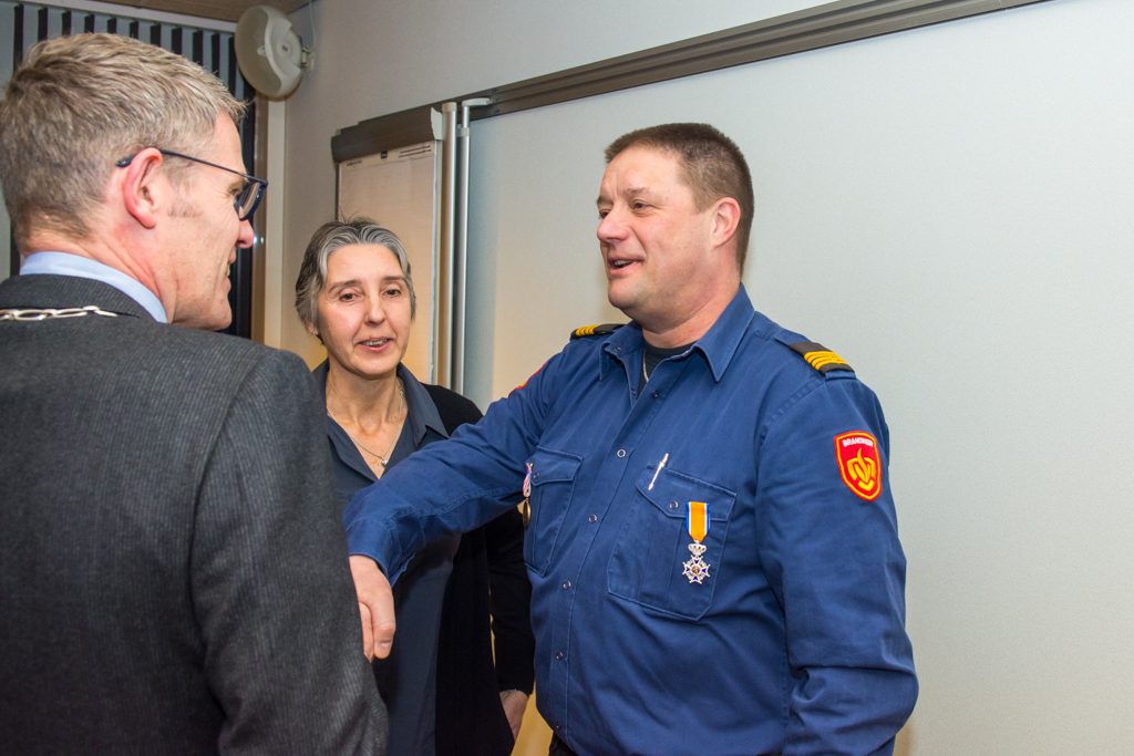 Koninklijke onderscheiding voor Machiela na 27 brandweervrijwilliger